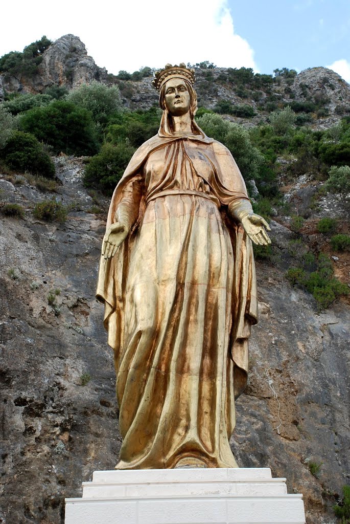 House of the Virgin Mary | Cesme Travel